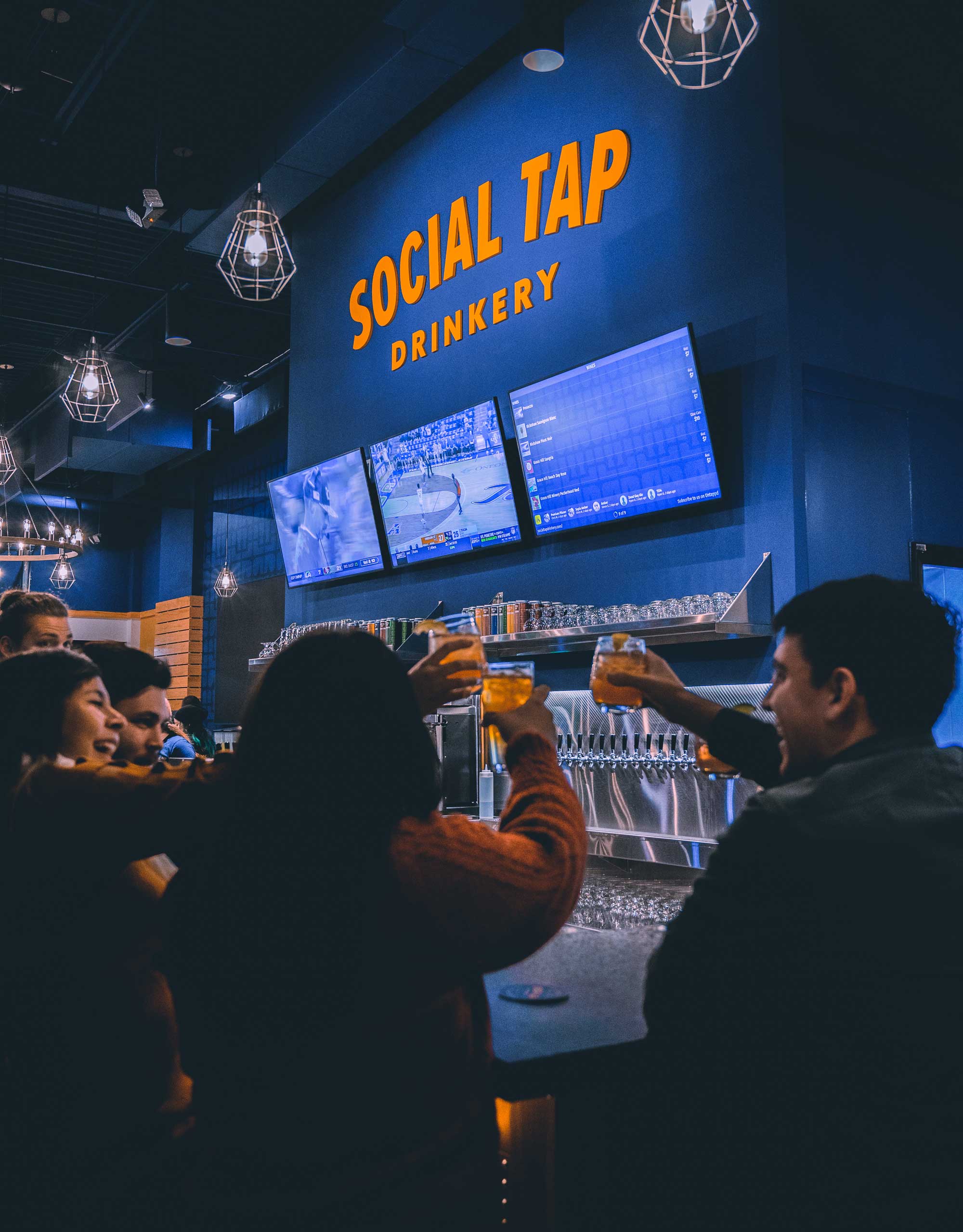 Social Tap Drinkery Bar Branding | Brain Sinew
